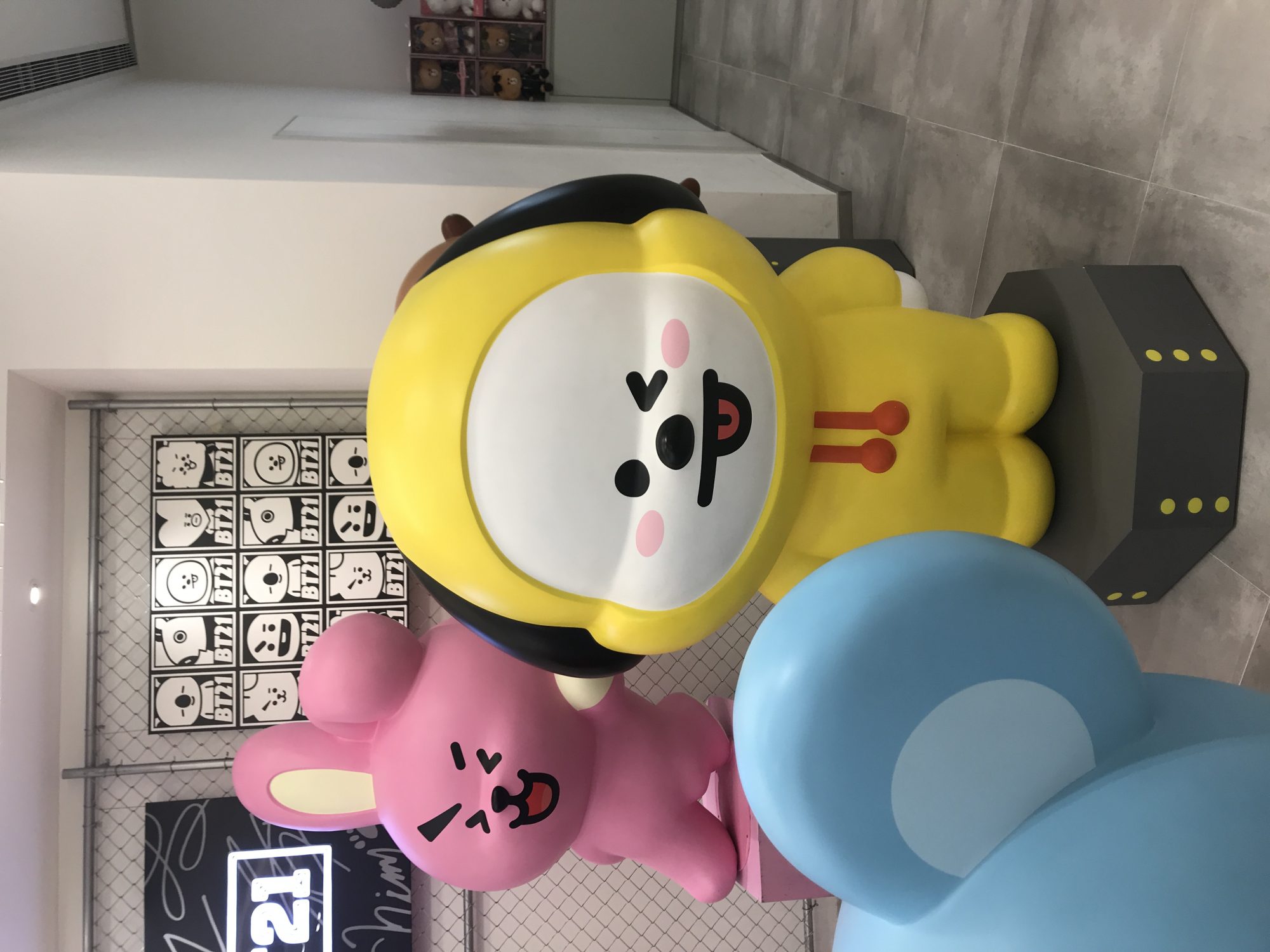 Line store with best BT21 merchandise and display in Hong Kong - APM ...