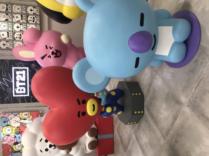 Line store with best BT21 merchandise and display in Hong Kong - APM ...