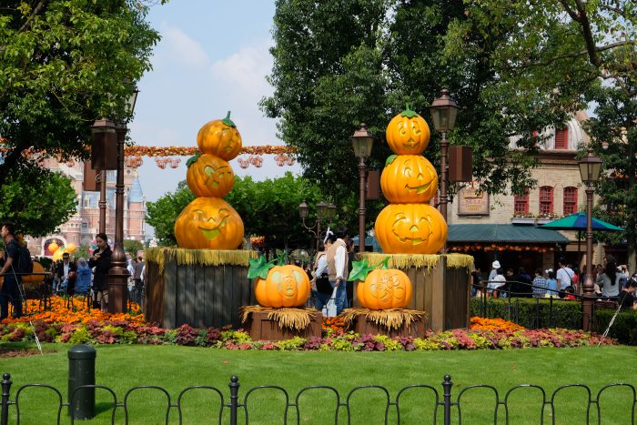 Second time spending halloween in Shanghai Disneyland (Photoblog and ...